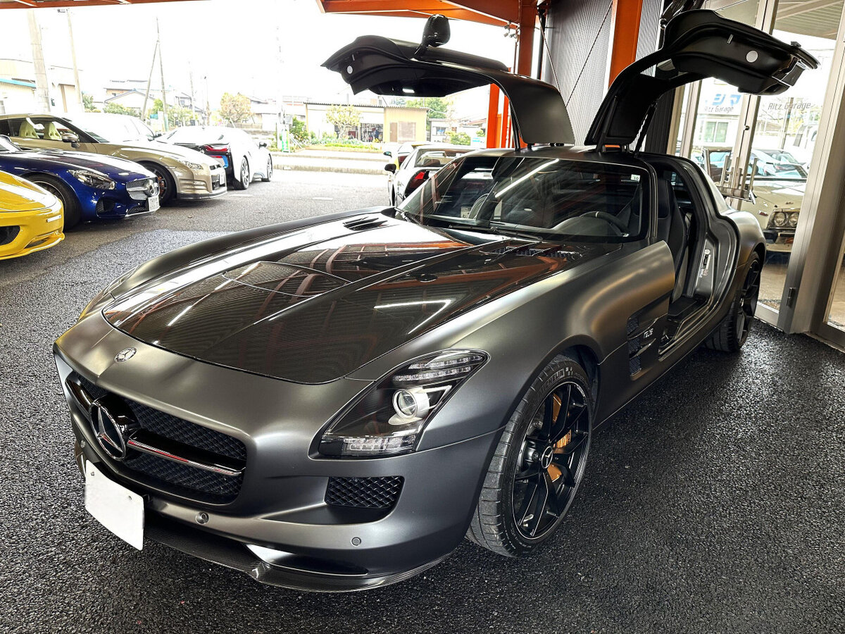 Купить б/у Mercedes-Benz SLS AMG 2010-2014 GT 6.2 AMT (591 л.с.) бензин ...
