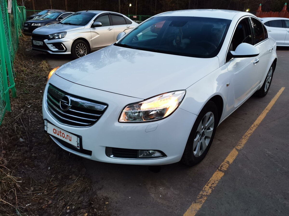 Купить б/у Opel Insignia I 2.0 AT (220 л.с.) бензин автомат в Калининце ...