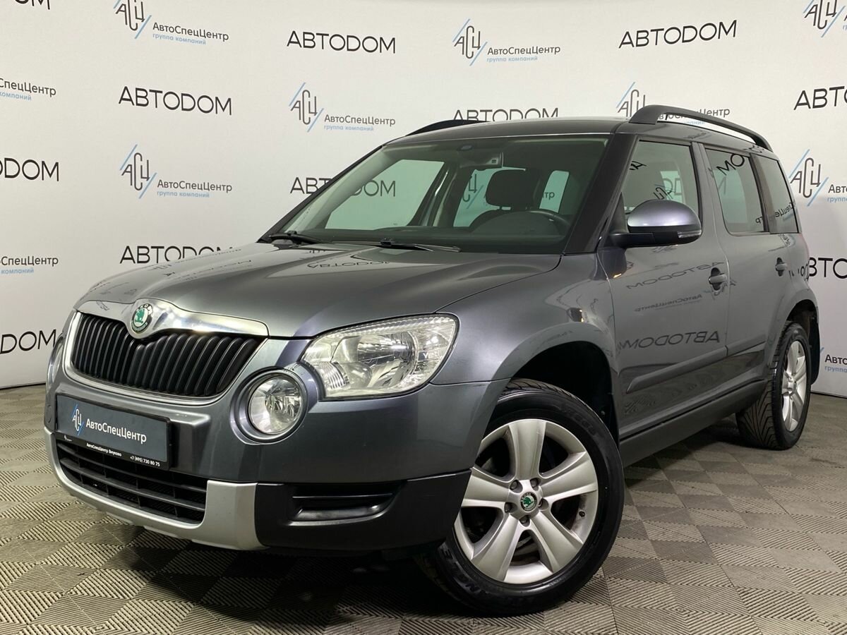 Купить б/у Skoda Yeti I 1.2 AMT (105 л.с.) бензин робот в Москве: серый ...