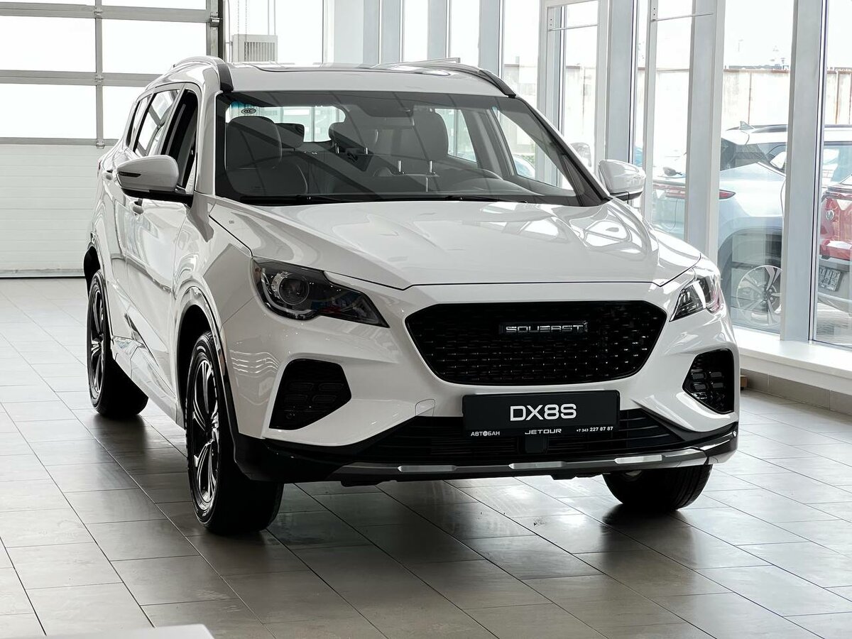 Купить новый Soueast DX8S 2022-2025 1.5 AMT (156 л.с.) бензин робот в Екатеринбурге: белый ...