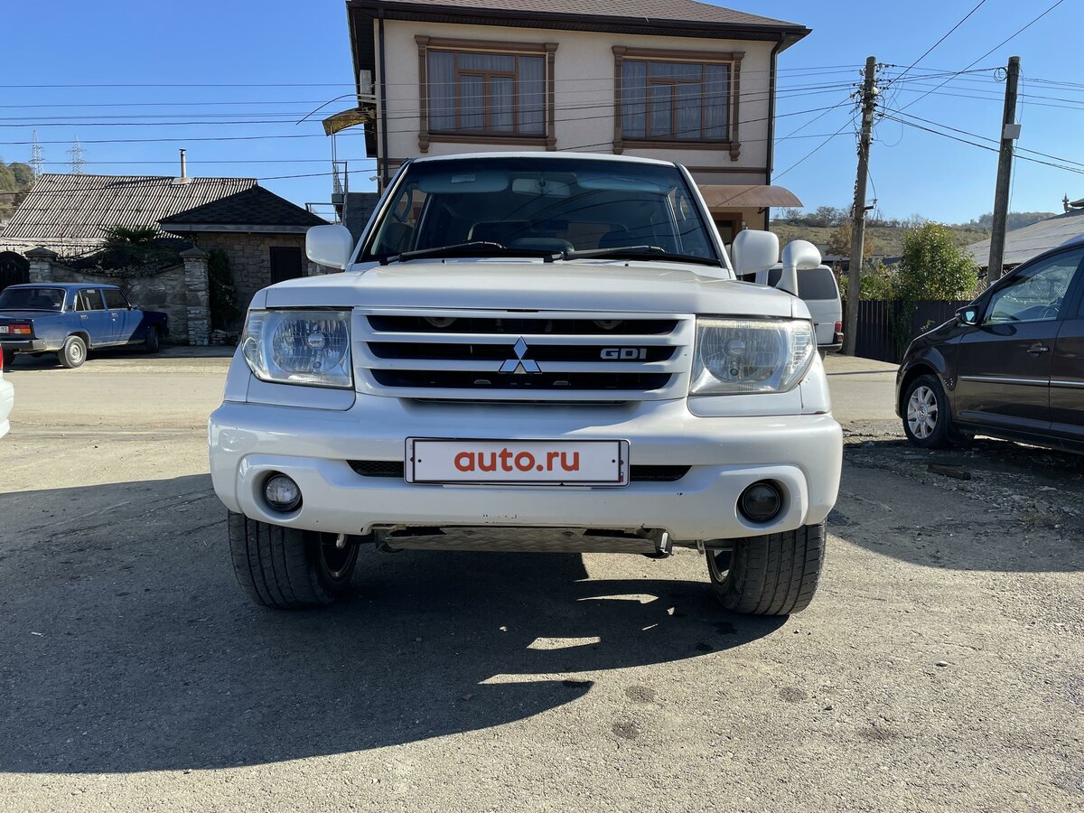Купить б/у Mitsubishi Pajero iO 1998-2007 1.8 AT (130 л.с.) 4WD бензин ...