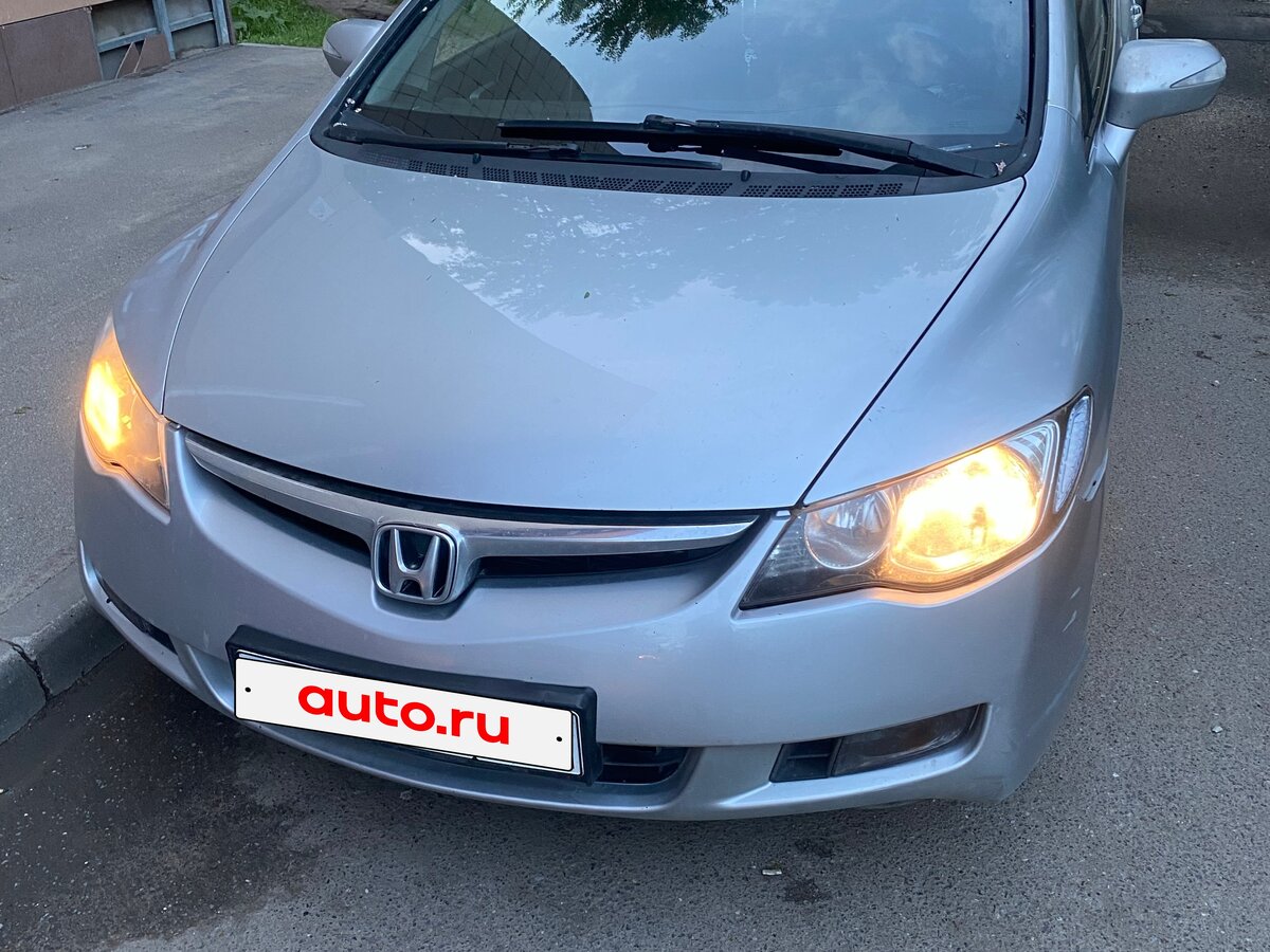 Купить б/у Honda Civic VIII 1.8 AT (140 л.с.) бензин автомат в Казани ...