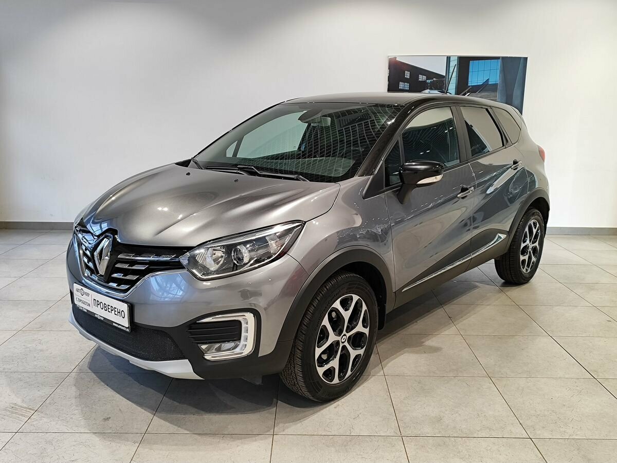 Купить б/у Renault Kaptur I Рестайлинг 1.6 CVT (114 л.с.) бензин ...