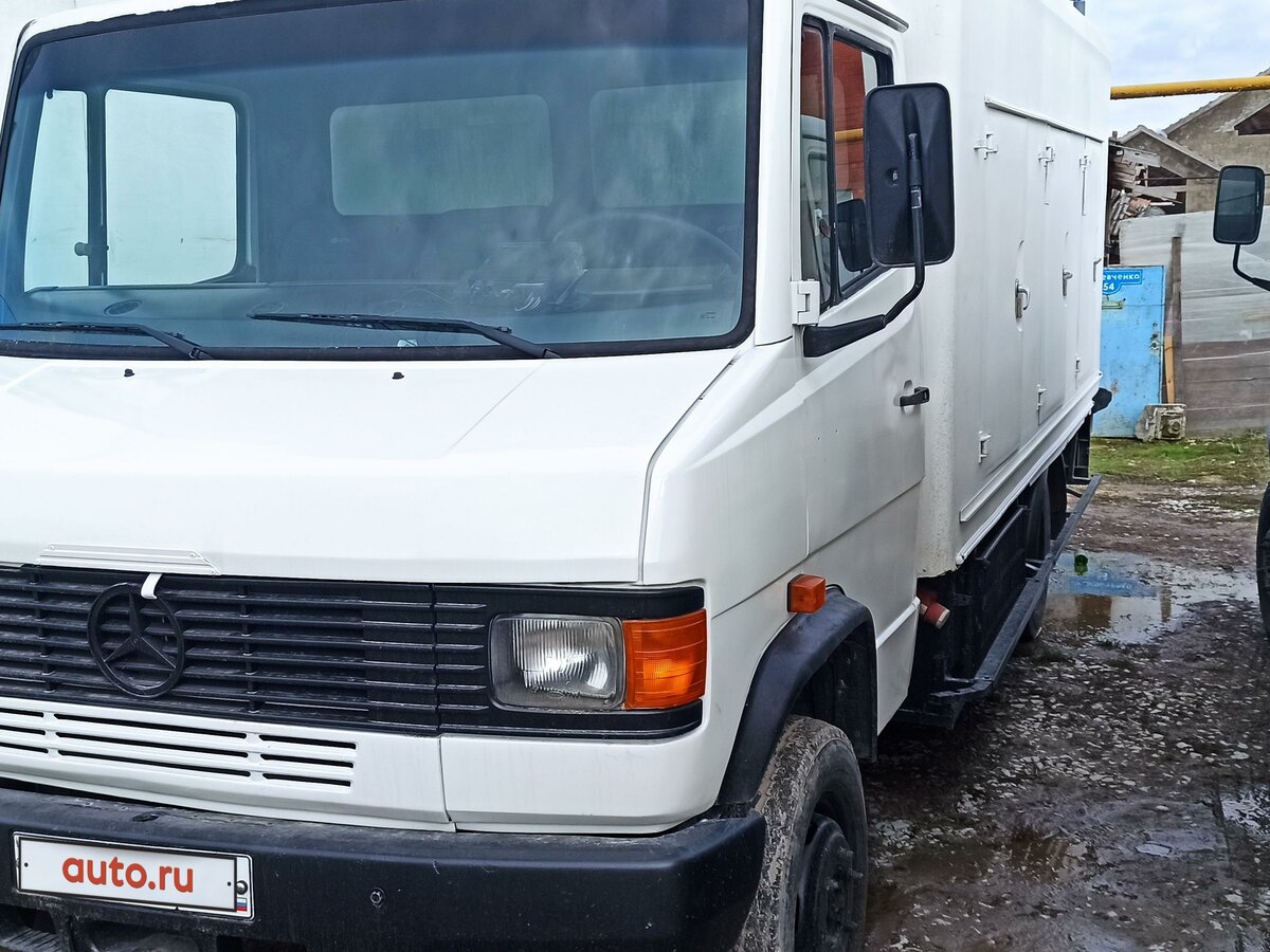 Купить б/у Mercedes-Benz 609D дизель механика в Анапе: белый ...