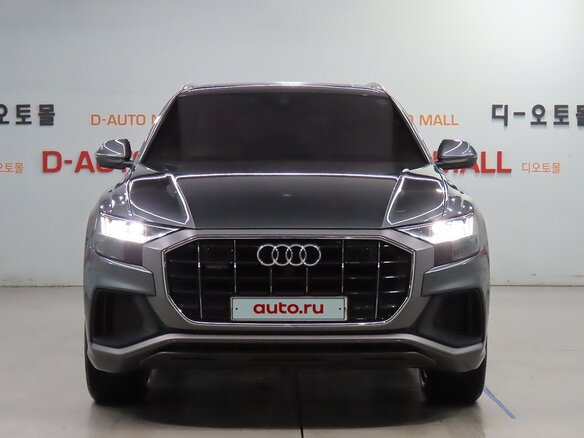 Купить б/у Audi Q8 I (4M) 45 TDI 3.0d AT (231 л.с.) 4WD дизель автомат в Москве: серый Ауди Ку8 ...