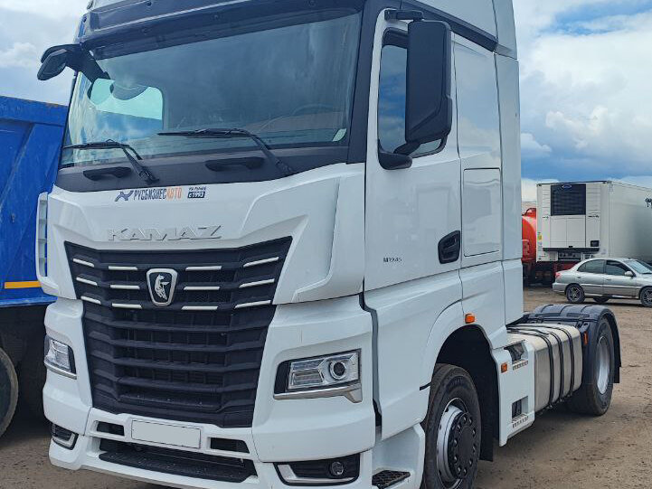Купить б/у КамАЗ 54901 дизель автомат в Москве: белый 2021 года на Авто ...