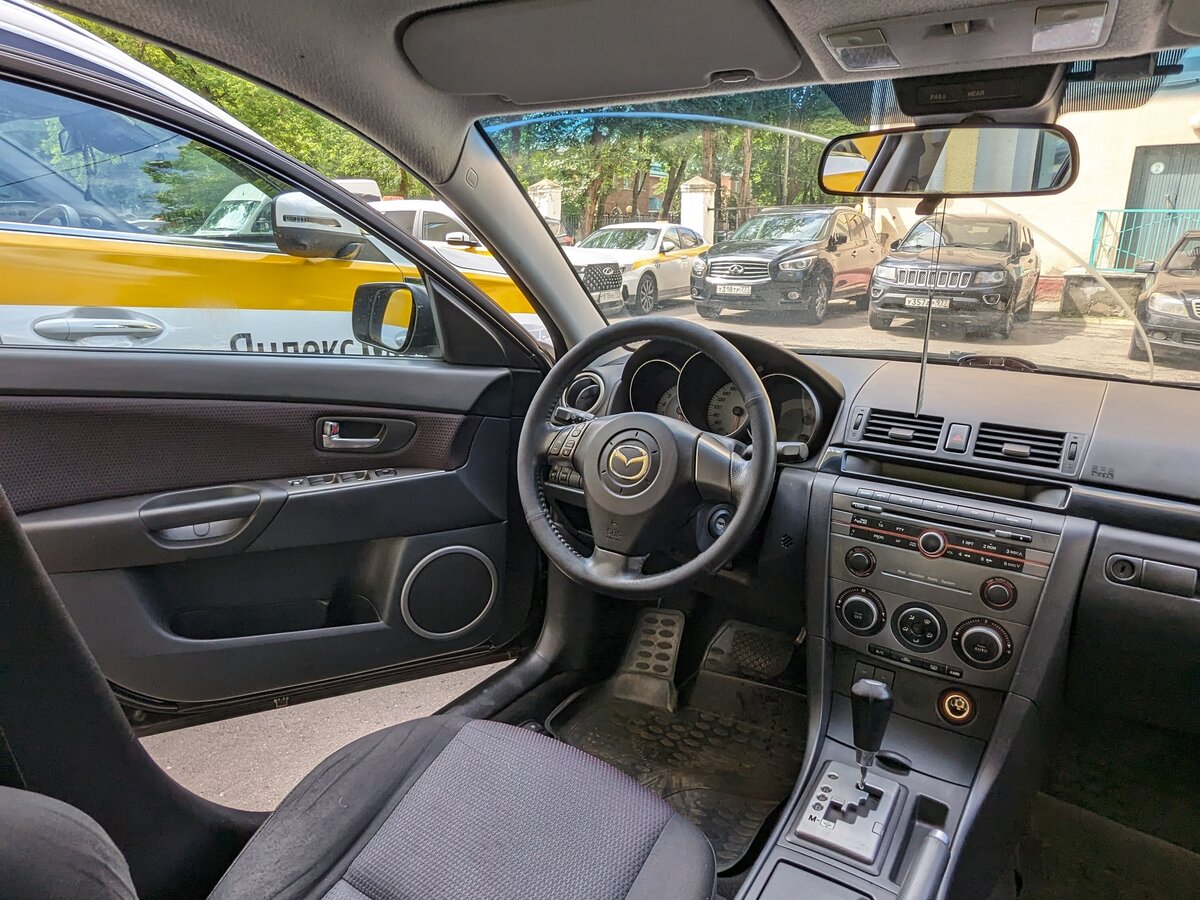 Купить б/у Mazda 3 I (BK) Рестайлинг 1.6 AT (105 л.с.) бензин автомат в ...