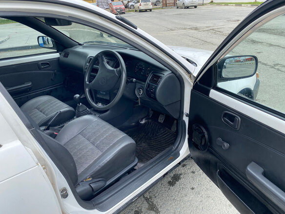 Купить б/у Toyota Corolla VII (E100) 2.2d MT (79 л.с.) 4WD дизель ...