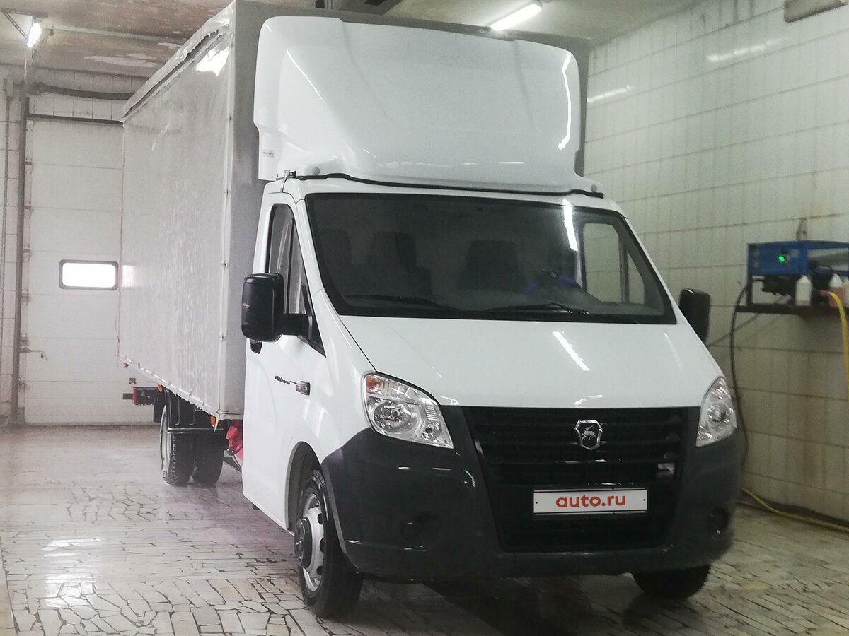 Купить б/у ГАЗ ГАЗель Next бензин-газ механика в Челябинске: белый тент ...