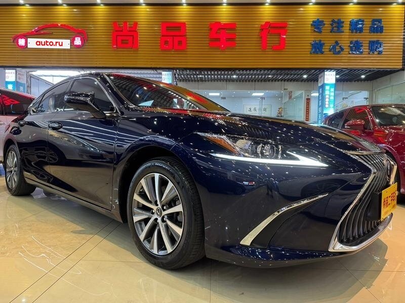Купить б/у Lexus ES VII 300h 2.5hyb CVT (178 л.с.) гибрид вариатор во ...