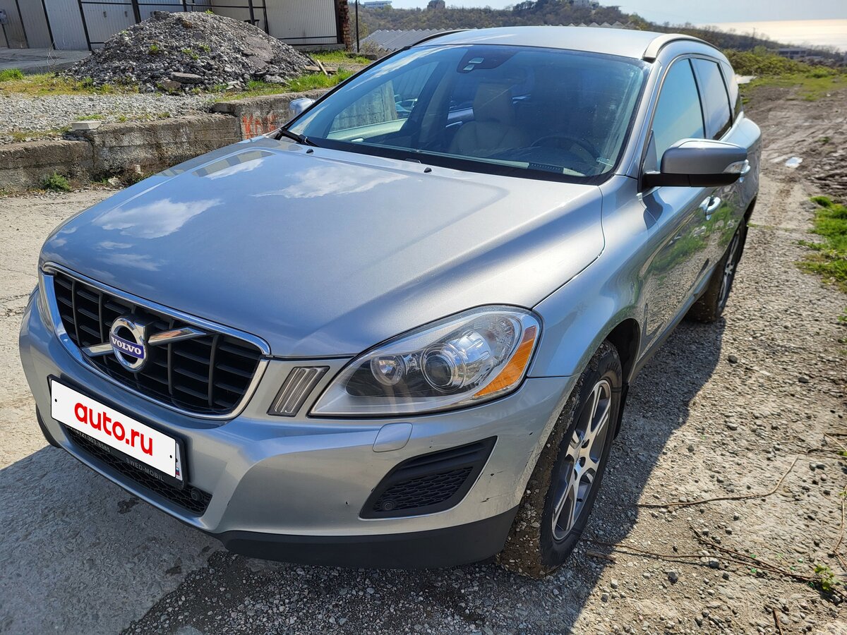 Купить б/у Volvo XC60 I 2.4d AT (215 л.с.) 4WD дизель автомат в Партените: серый Вольво XC60 I ...