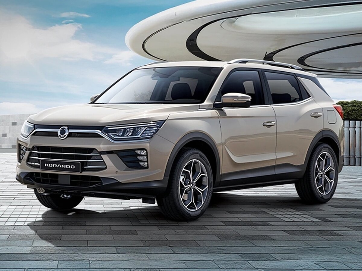 Купить новый KGM Korando 2023-2025 1.5 AT (163 л.с.) бензин автомат в Москве: бежевый Кей-Джи-Эм ...