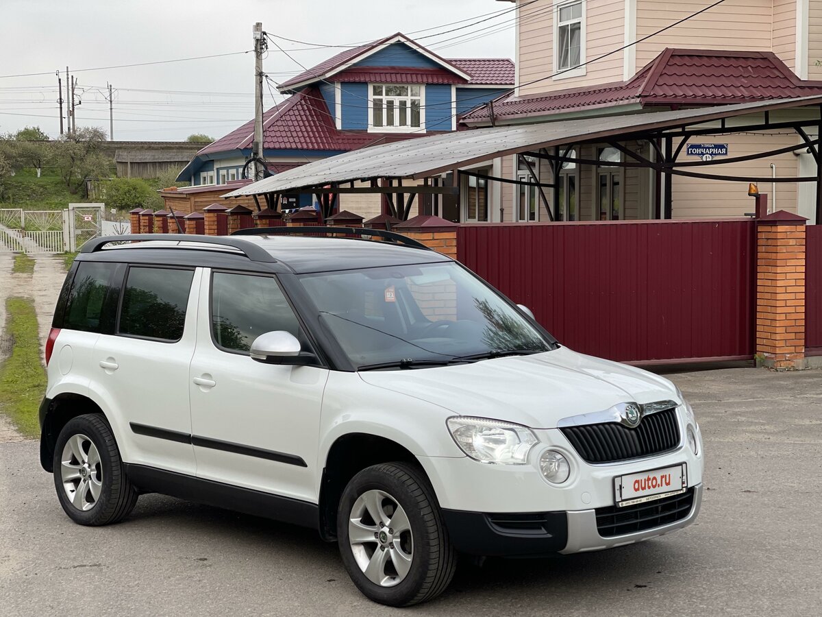 Купить б/у Skoda Yeti I 1.2 AMT (105 л.с.) бензин робот в Коломне ...