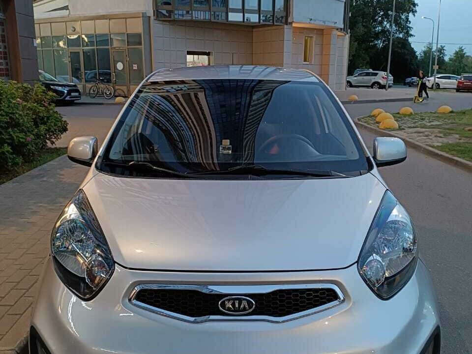 Купить б/у Kia Picanto II 1.0 MT (69 л.с.) бензин механика в Санкт ...