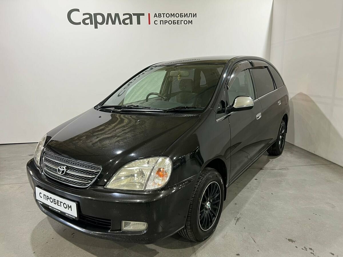 Купить б/у Toyota Nadia 1998-2003 2.0 AT (135 л.с.) бензин автомат в ...