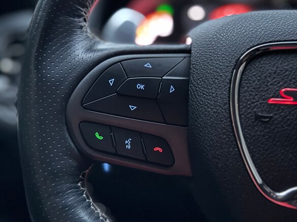 Купить б/у Dodge Durango III Рестайлинг 2 SRT 6.2 AT (720 л.с.) 4WD ...