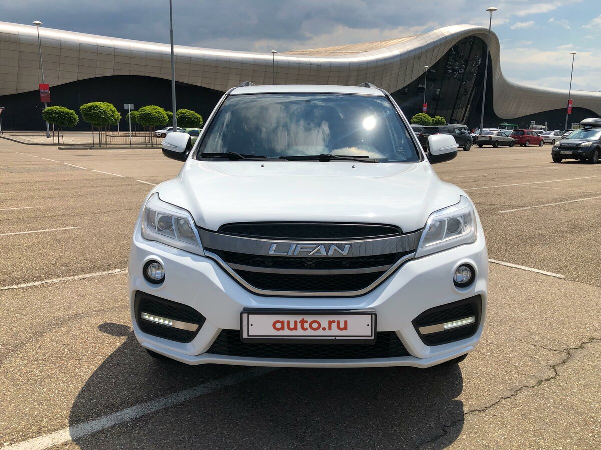 Купить б/у Lifan X60 I Рестайлинг 2 1.8 CVT (128 л.с.) бензин вариатор ...