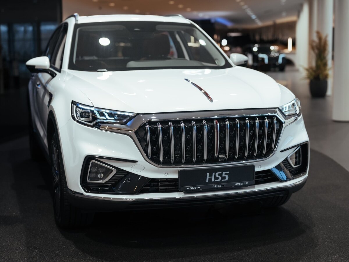 Купить новый Hongqi HS5 I 2.0 AT (218 л.с.) 4WD бензин автомат в Москве: белый Хончи ХС5 I ...
