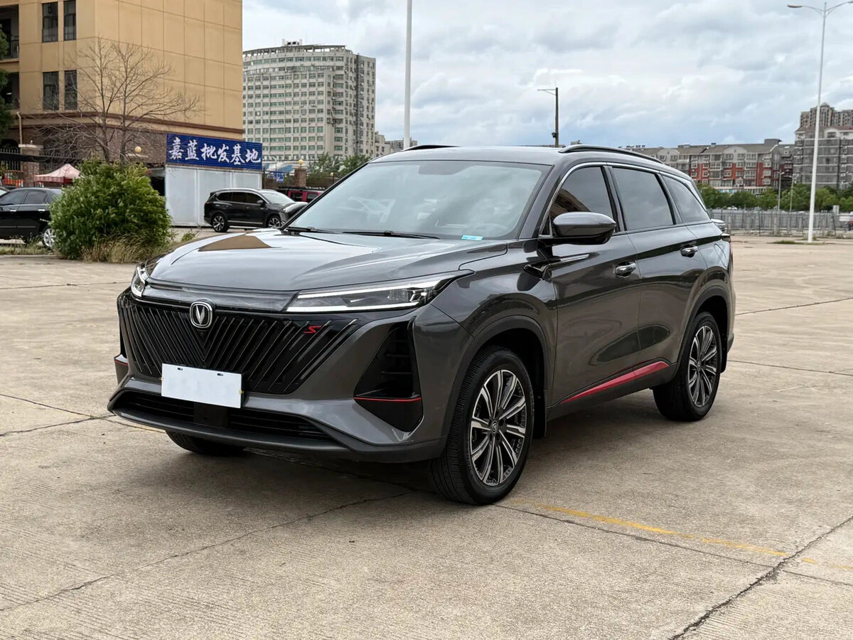 Купить б/у Changan CS75 Plus II 2.0 AT (233 л.с.) бензин автомат во Владивостоке: чёрный Чанган ...