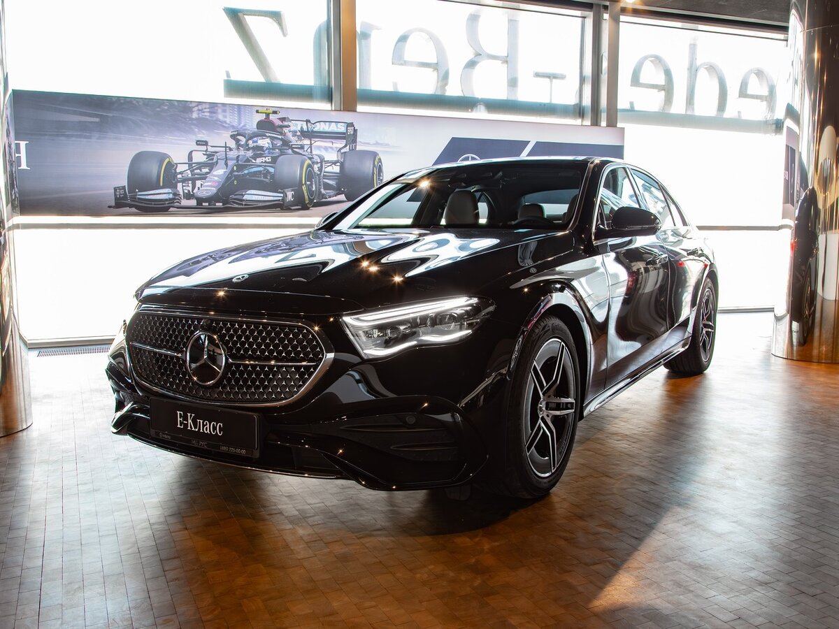 Купить новый Mercedes-Benz E-Класс VI (W214, S214) 300 2.0 AT (258 л.с.) 4WD бензин автомат в ...