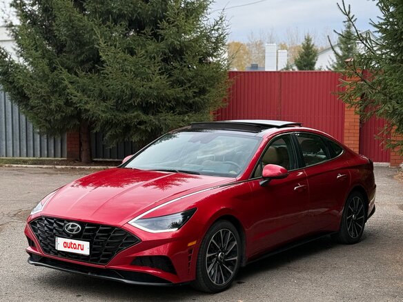Купить б/у Hyundai Sonata VIII (DN8) 1.6 AT (183 л.с.) бензин автомат в Николаевке: красный ...