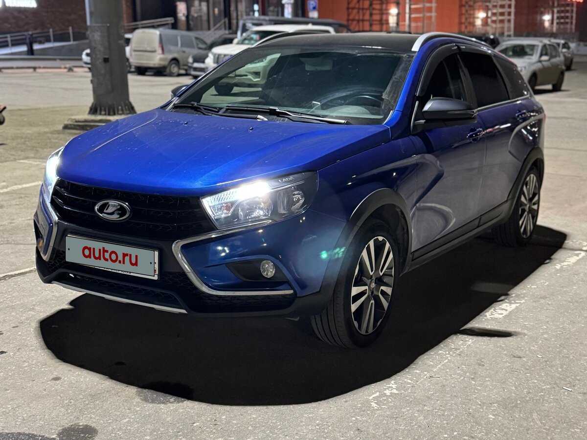 Купить б/у Lada (ВАЗ) Vesta I SW Cross 1.6 CVT (113 л.с.) бензин ...
