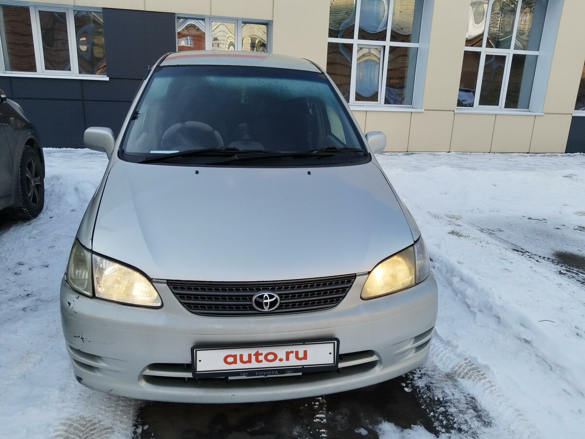 Купить б/у Toyota Corolla Spacio I 1.6 AT (110 л.с.) бензин автомат в Новокузнецке: серебристый ...