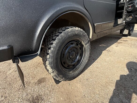 Купить б/у Lada (ВАЗ) 2131 (4x4) I 1.7 MT (81 л.с.) 4WD бензин механика ...