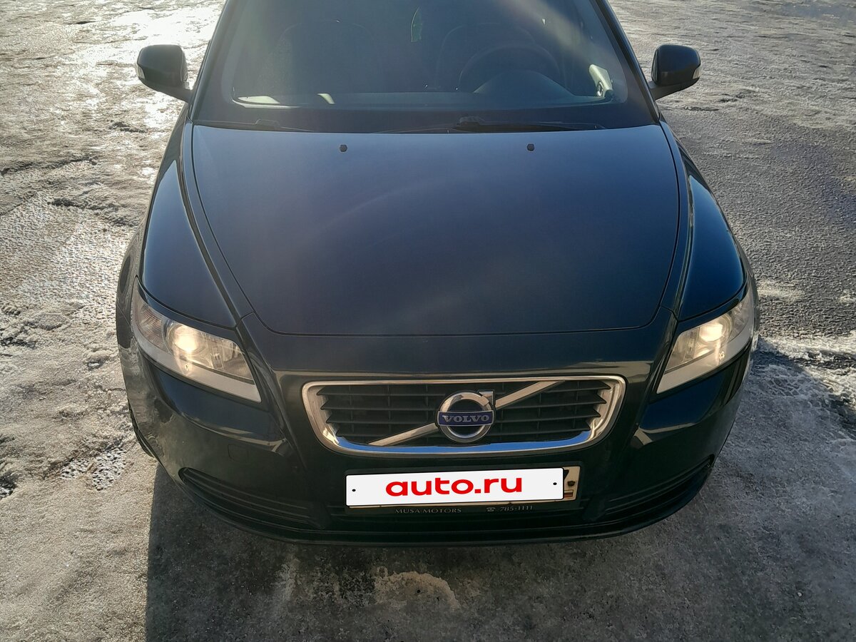Купить б/у Volvo S40 II Рестайлинг 1.6 MT (100 л.с.) бензин механика в Зеленограде: чёрный ...