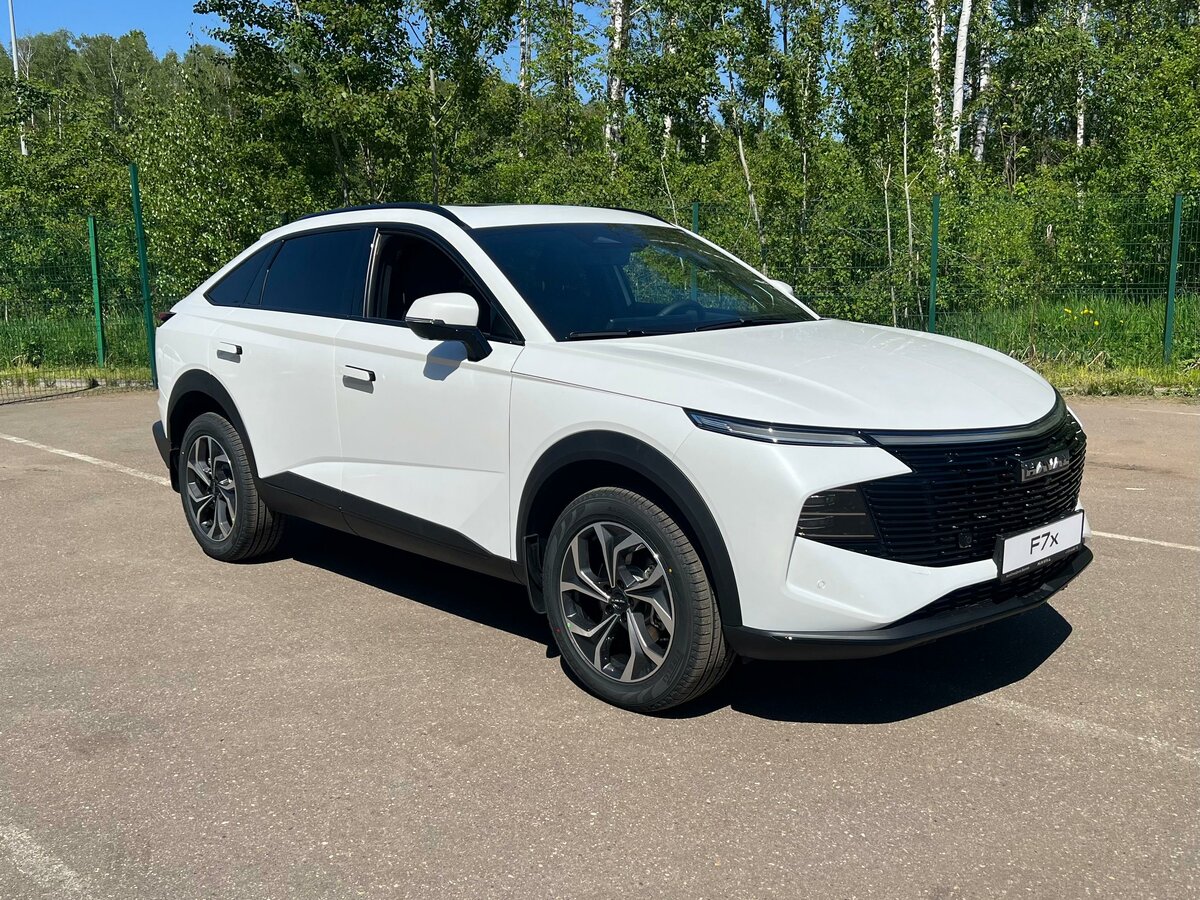 Купить новый Haval F7x II 2.0 AMT (192 л.с.) 4WD бензин робот в Химках: белый Хавэйл Ф7х II ...