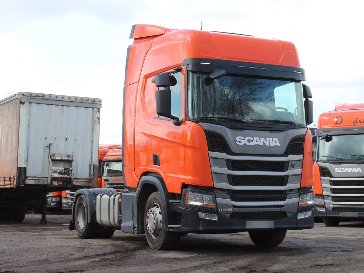 Купить б/у Scania R-Series дизель автомат в Чёрной Грязи: оранжевый ...