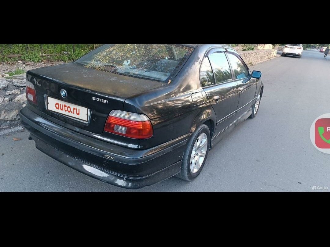 Купить б/у BMW 5 серии IV (E39) 523i 2.5 MT (170 л.с.) бензин механика в Севастополе: чёрный БМВ ...