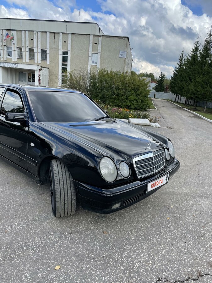 Купить б/у Mercedes-Benz E-Класс II (W210, S210) 200 2.0 MT (136 л.с.) бензин механика в Калуге ...
