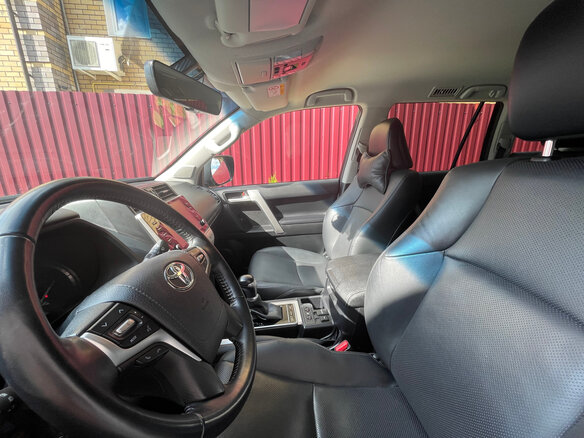 Купить б/у Toyota Land Cruiser Prado 150 Series Рестайлинг 3 2.8d AT ...