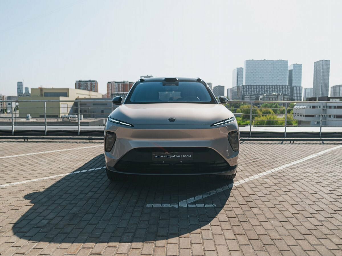 Купить новый Nio ES8 II 100 kWh Electro AT (480.0 кВт) 4WD электро автомат в Санкт-Петербурге ...
