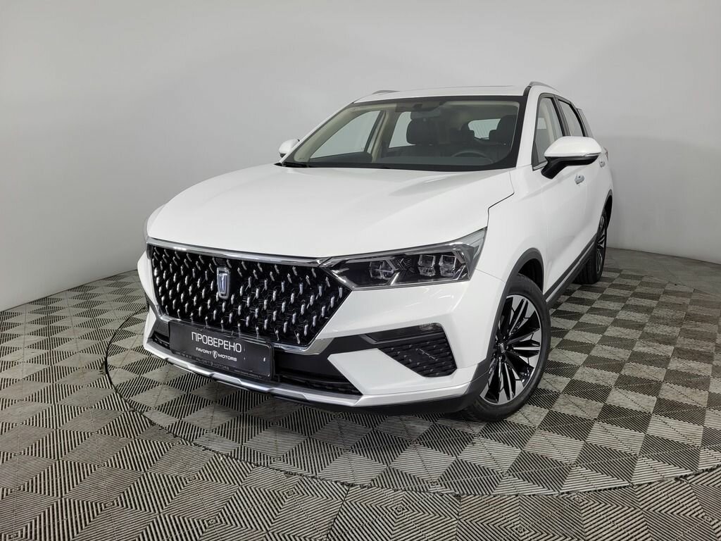 Купить б/у FAW Bestune T77 2018-2024 1.5 AMT (160 л.с.) бензин робот в Москве: белый ФАВ Бестюн ...