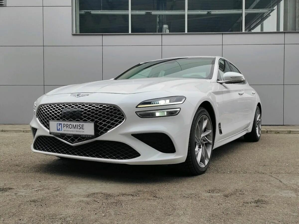 Купить б/у Genesis G70 I Рестайлинг 2.0 AT (197 л.с.) 4WD бензин ...