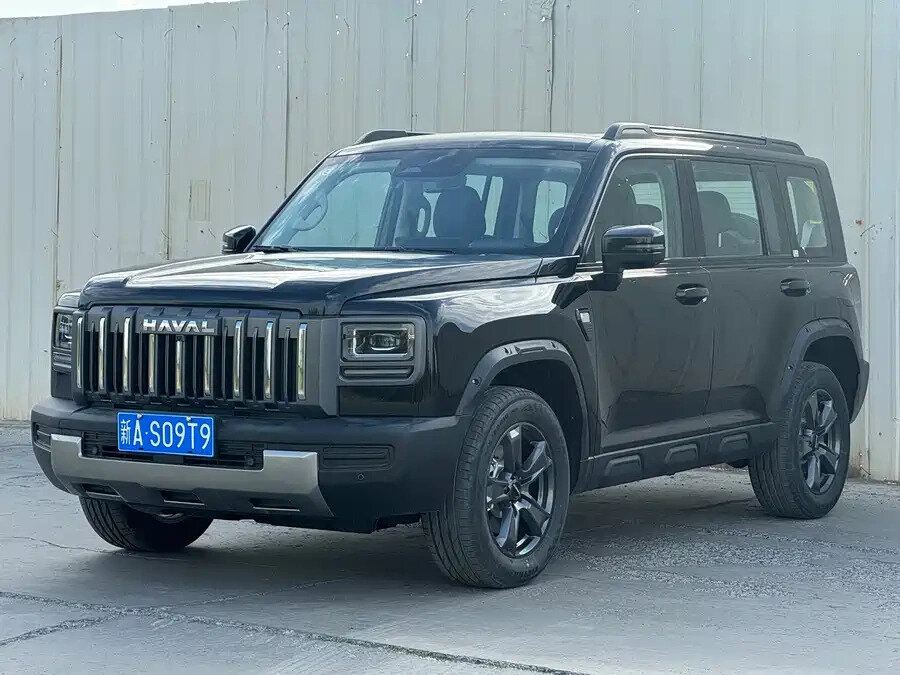 Купить б/у Haval Menglong (Raptor) бензин робот во Владивостоке: чёрный ...