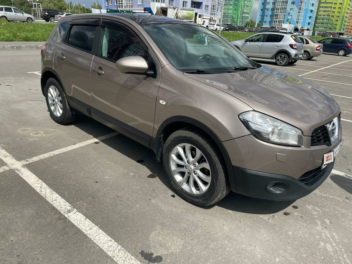 Купить б/у Nissan Qashqai I Рестайлинг 2.0 CVT (141 л.с.) бензин ...
