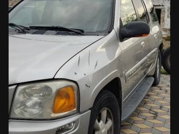 Купить б/у GMC Envoy II (GMT360) XL 4.2 AT (279 л.с.) 4WD бензин ...