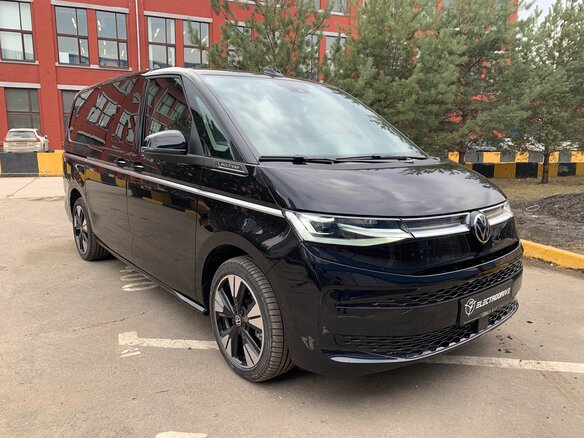 Купить новый Volkswagen Multivan T7 Long 2.0 AMT (204 л.с.) бензин ...