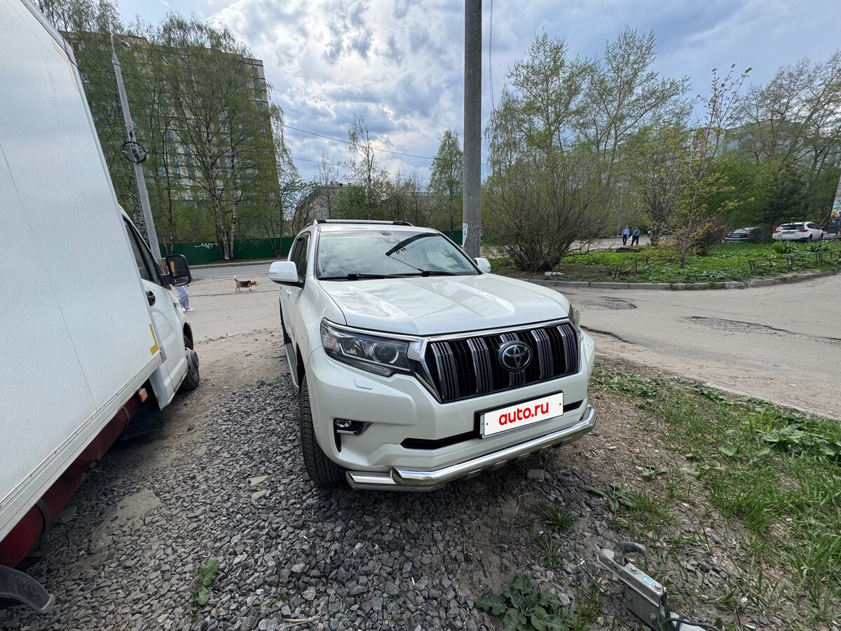 Купить б/у Toyota Land Cruiser Prado 150 Series Рестайлинг 3 2.7 AT (163 л.с.) 4WD бензин ...
