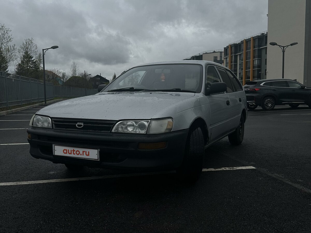 Купить б/у Toyota Corolla VII (E100) 2.2d AT (79 л.с.) дизель автомат в ...