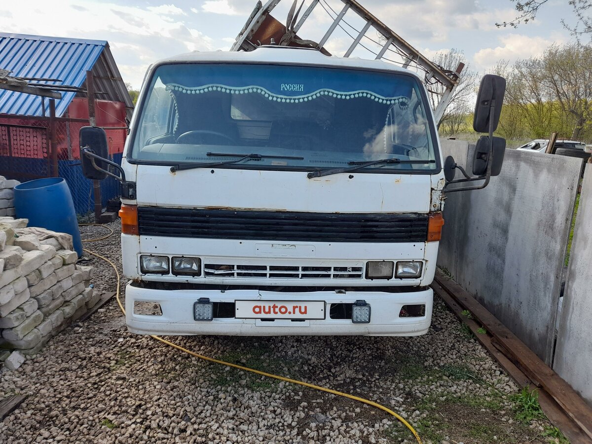 Купить б/у Mazda Titan дизель механика в Задонске: белый самосвал 1996 ...