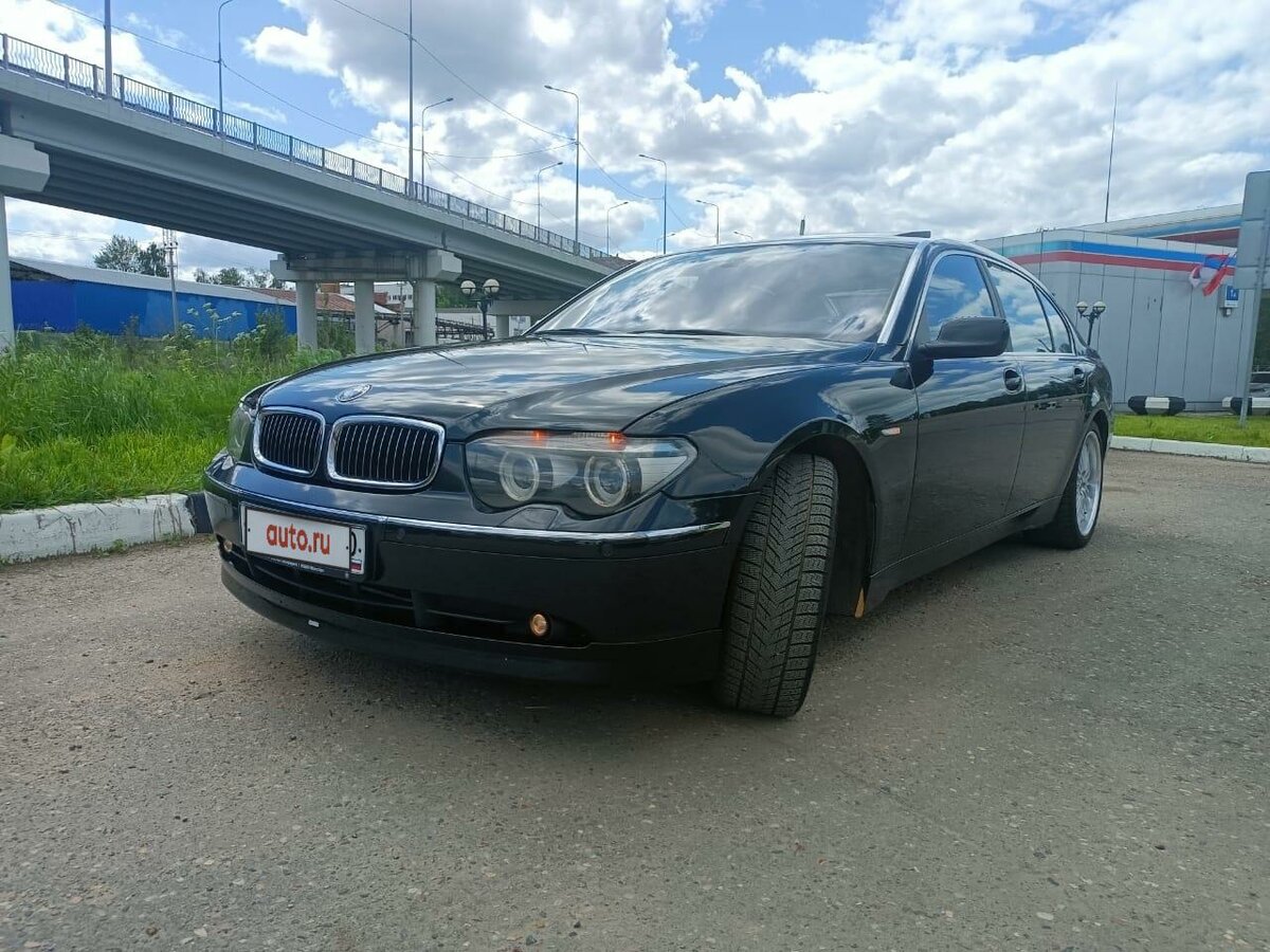 Купить б/у BMW 7 серии IV (E65/E66) 745i 4.4 AT (333 л.с.) бензин автомат в Красногорске: чёрный ...
