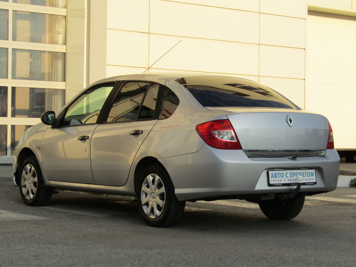 Купить б/у Renault Symbol ll 1.4 MT (98 л.с.) бензин механика в ...