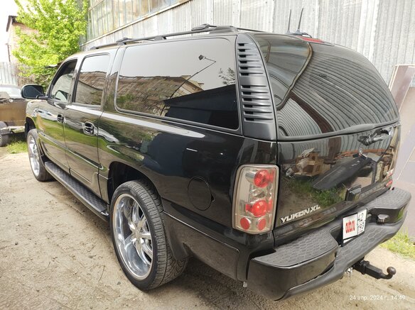 Купить б/у GMC Yukon II (GMT800) 6.0 AT (335 л.с.) 4WD бензин автомат в ...