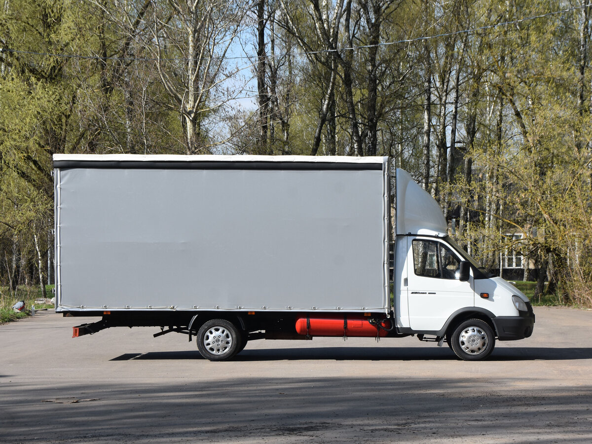 Купить б/у ГАЗ ГАЗель (3302) бензин-газ механика в Москве: белый ...