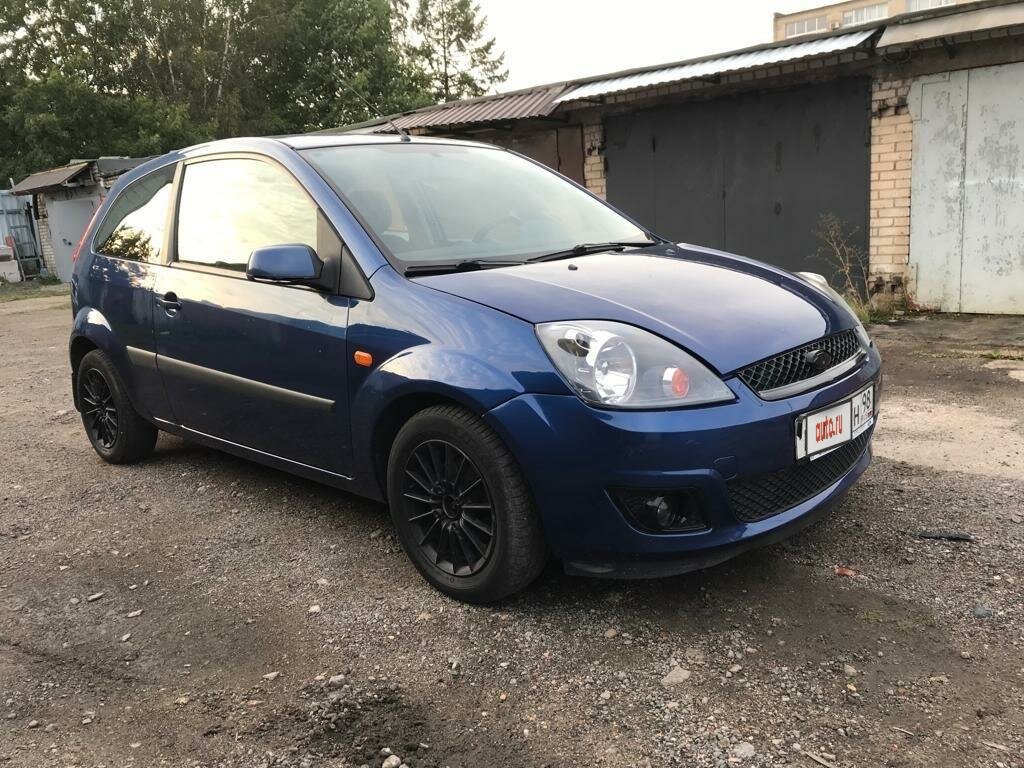 Купить б/у Ford Fiesta Mk5 1.4 AMT (80 л.с.) бензин робот в Санкт ...