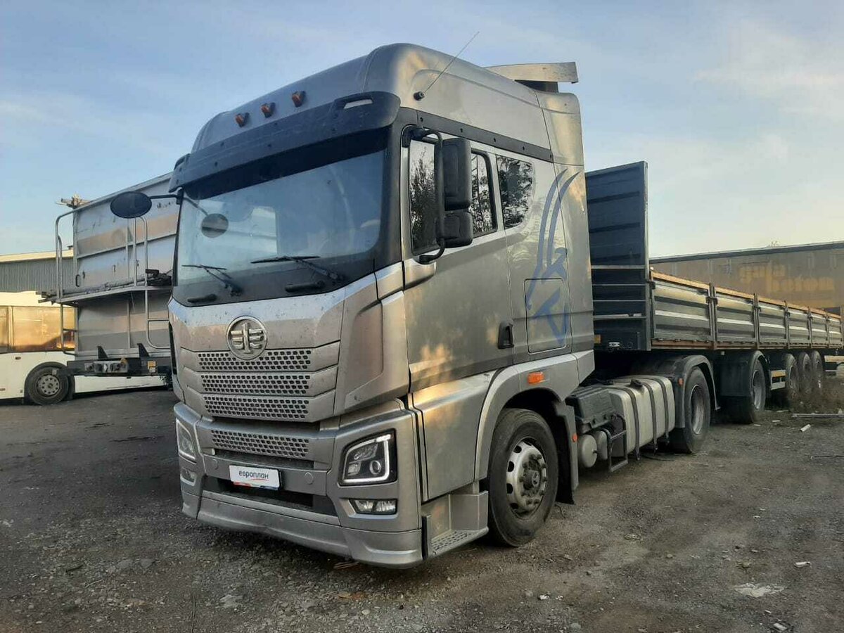 Купить б/у FAW JH6 дизель автомат в Ростове-на-Дону: серый 2023 года на Авто.ру ID 1126006017